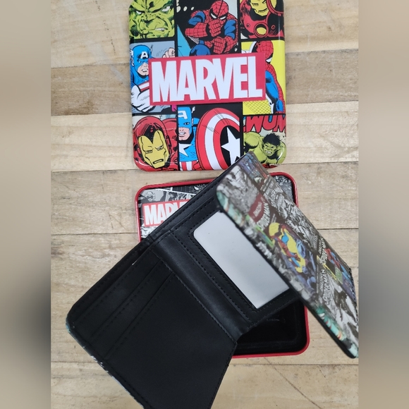 Marvel | Bags | Graphic Comic Book Covers Marvels The Amazing Spiderman ...